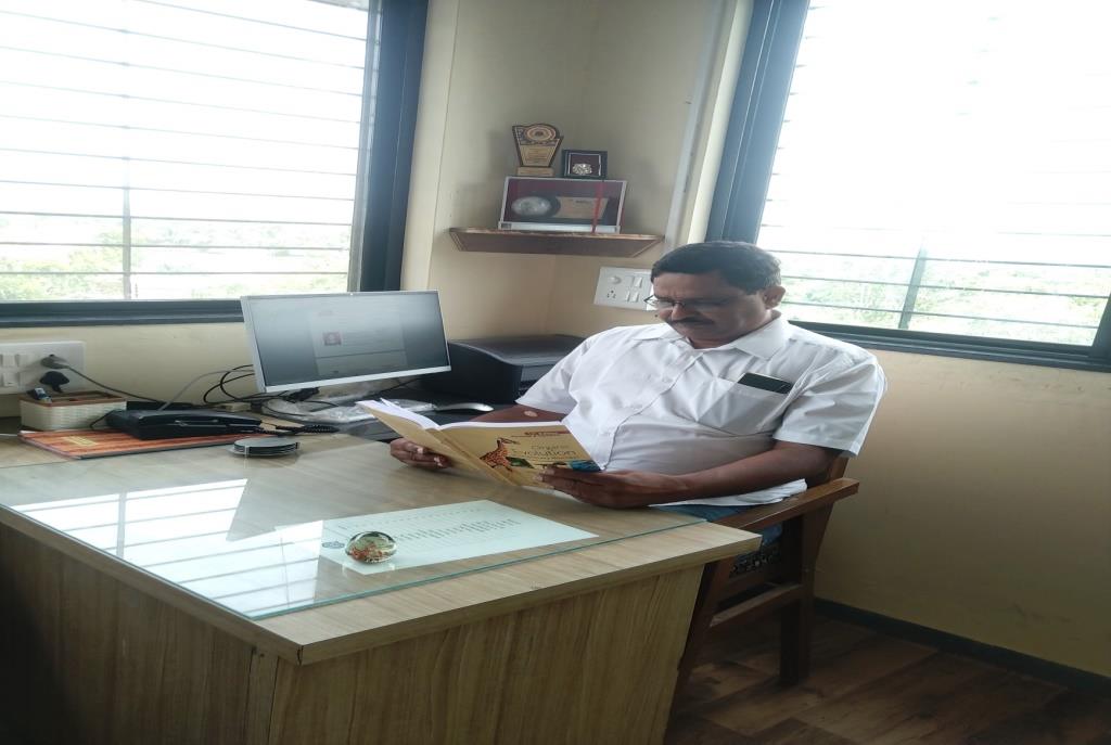 Microbiology HOD Desk – KAANMS ARTS, COMMERCE & SCIENCE COLLEGE